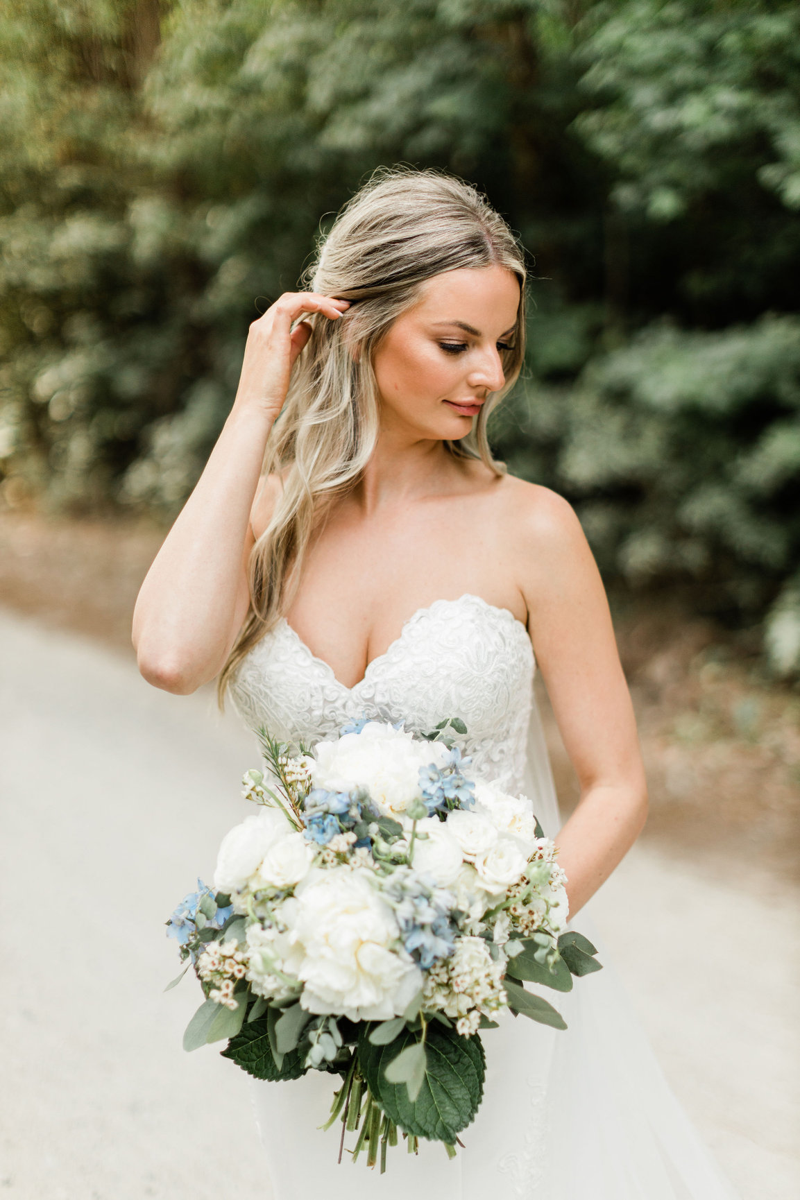 Wrightsville Manor - Jessica & Ryan - Eco Chic Blossoms