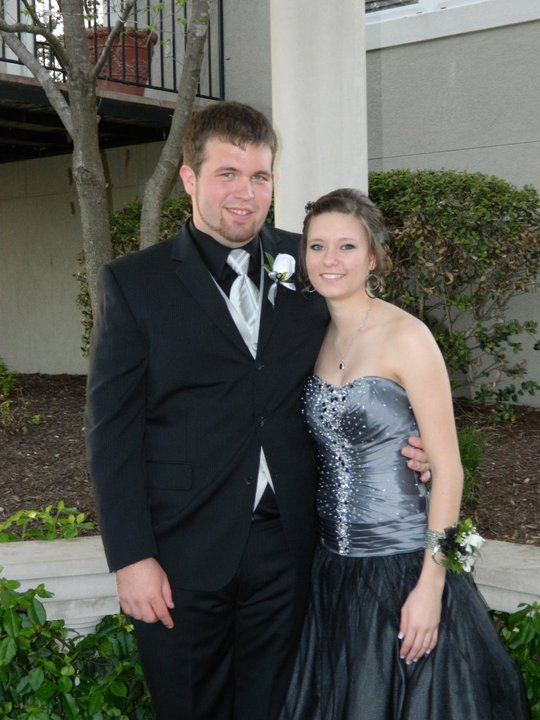 Prom Dresses Tulsa, Tulsa Prom dresses and Tuxedos, tuxedo rentals ...