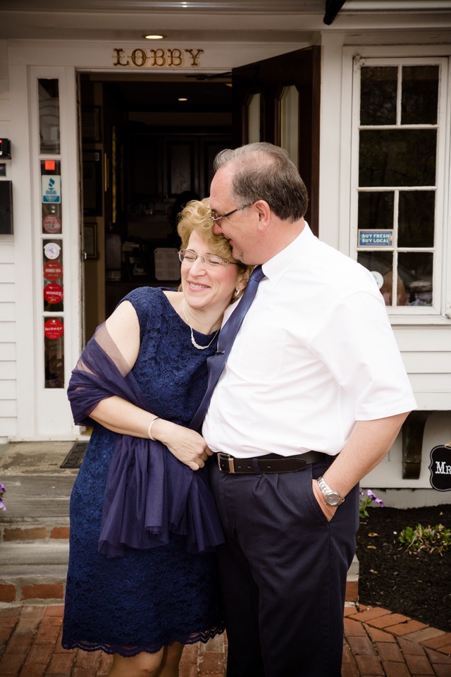 Susan & Greg - Photographer Lisa Anne
