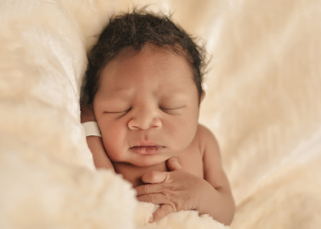 Picture Perfect Babies in-hospital newborn photography