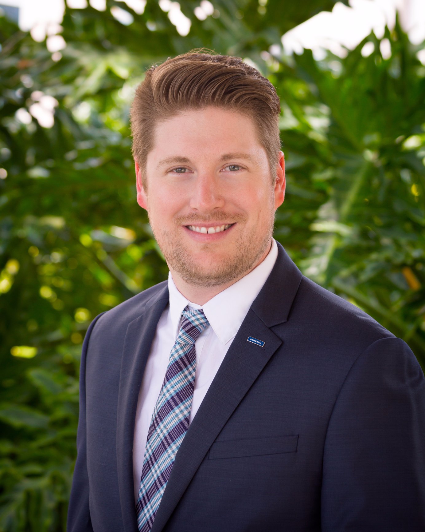Tom's New Head Shot - Jenny Waring