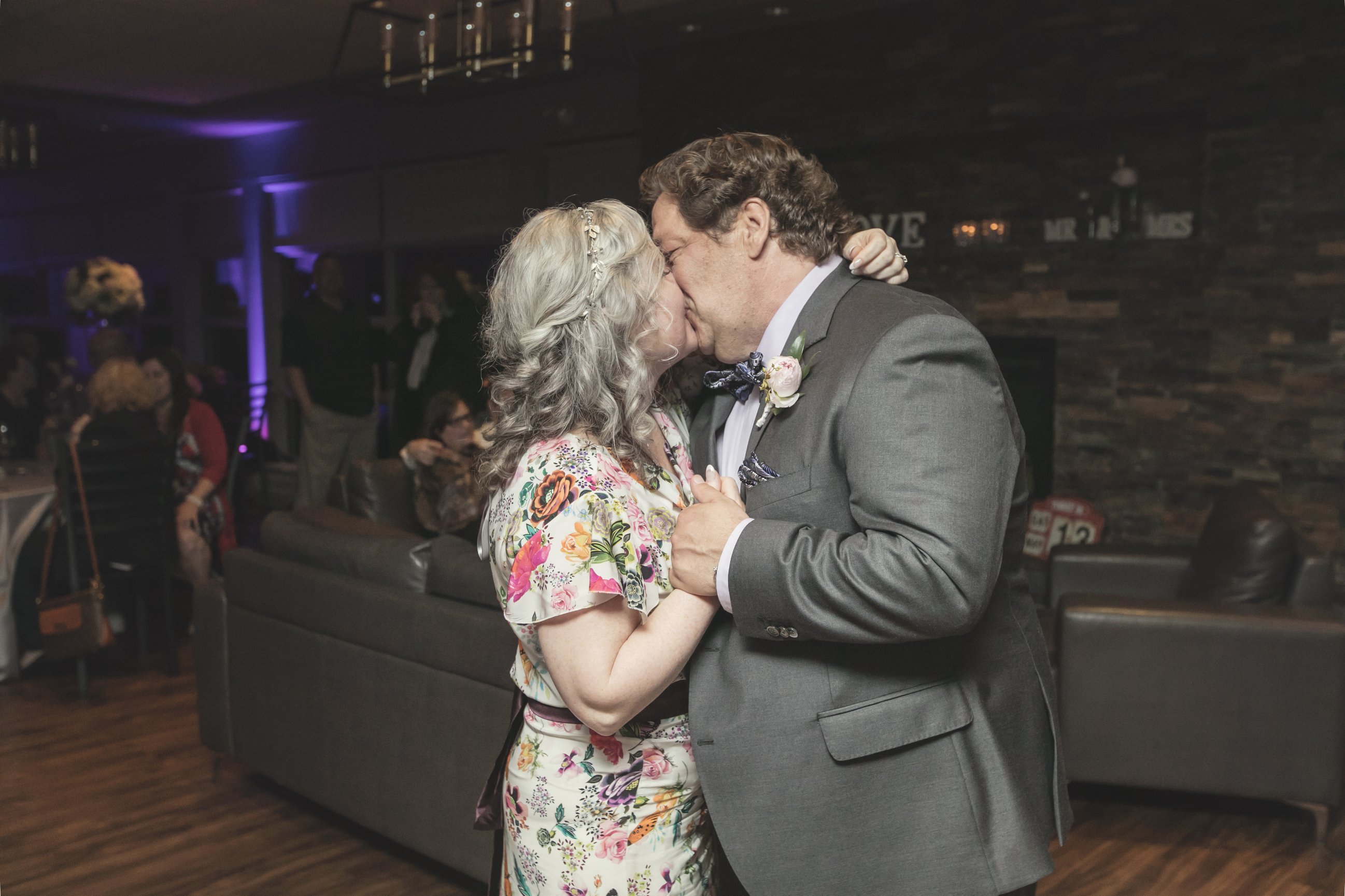 Kathy & Dean - Kelsey McFarlane Photography
