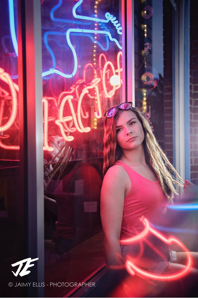 NIGHT LIGHTS - JE Influencer Team Shoot - Jaimy Ellis