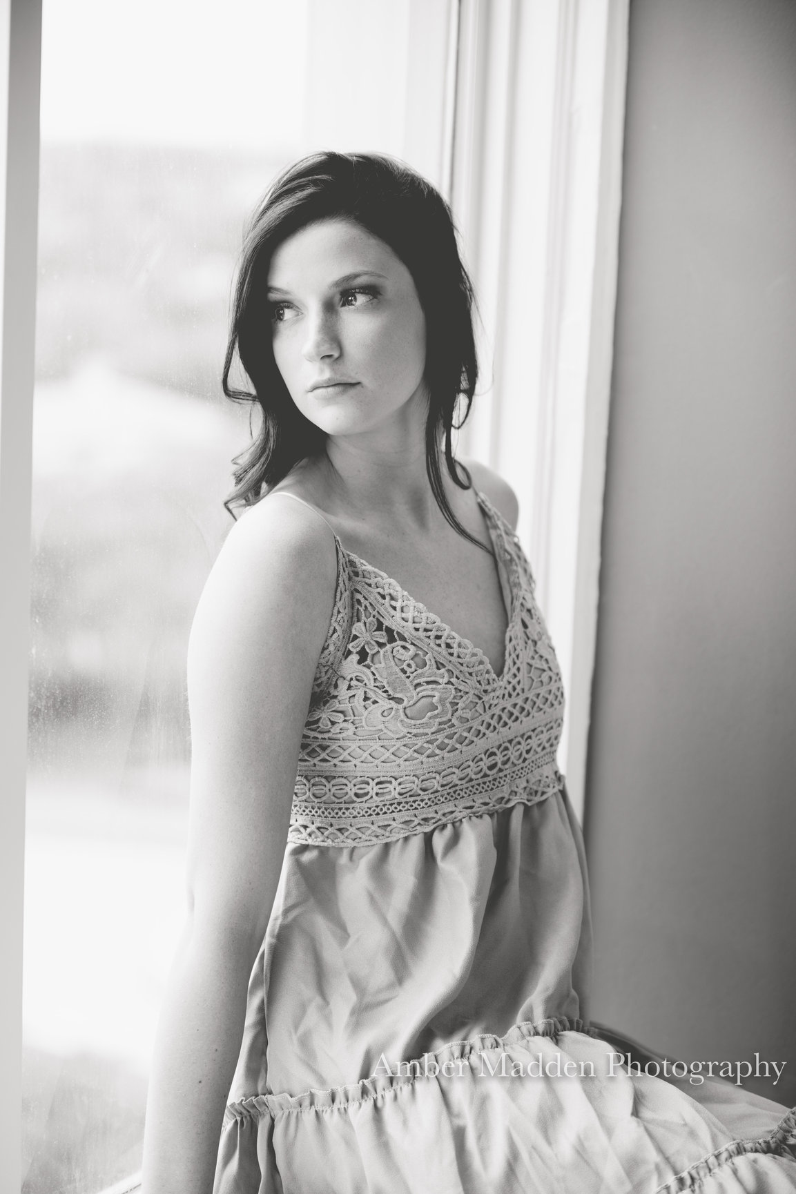 MADISON WILLS - Amber Madden