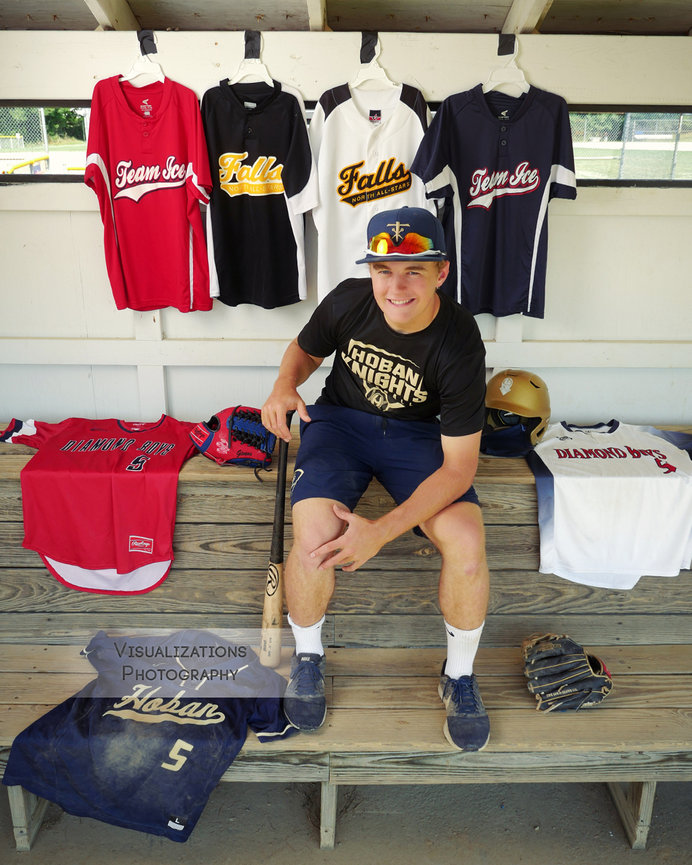 Alex Givens - Viz-Model - Visualizations Photography