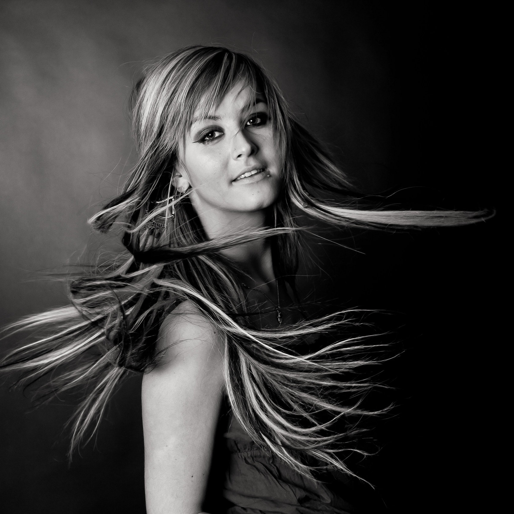 SENIOR (GRADUATION) PHOTOGRAPHY - Emo Photo