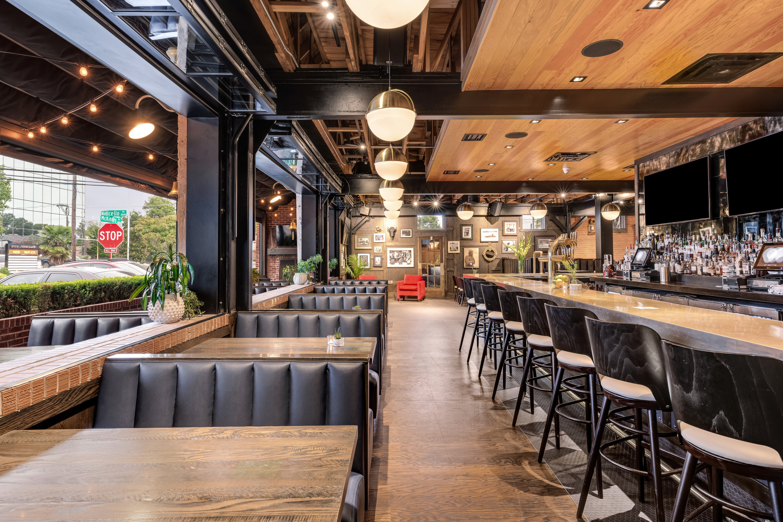 Chelsea Corner - Eleven 11 Design