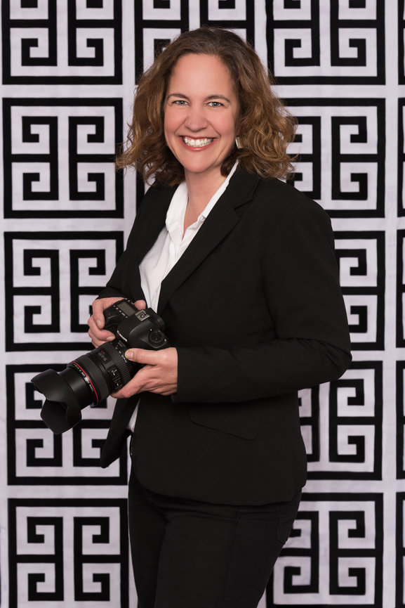 Meet Boston Photographer - Laura Pineda - Alternate Angles Photography