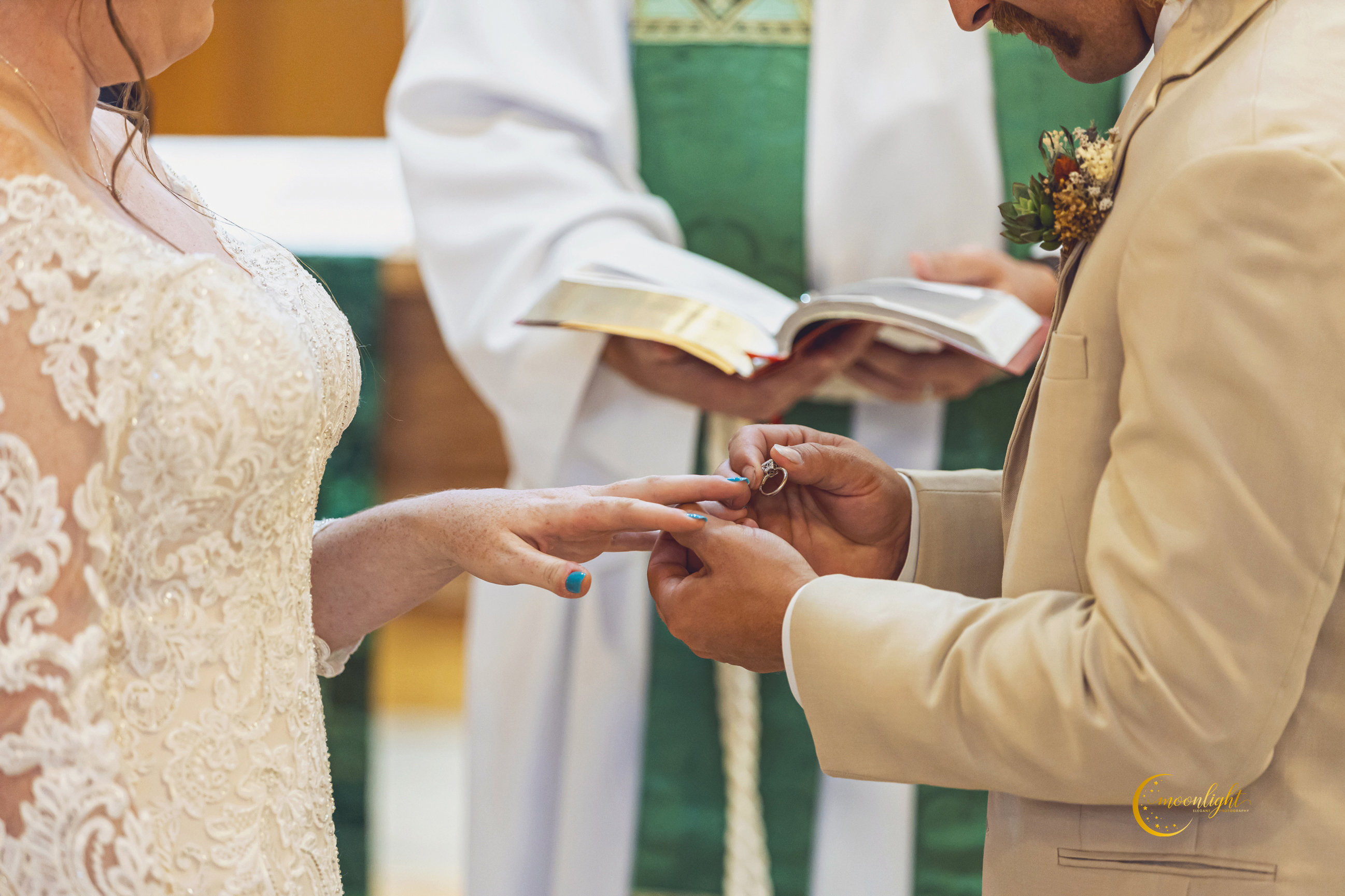 Shiner Texas Wedding - Moonlight Elegant Photography