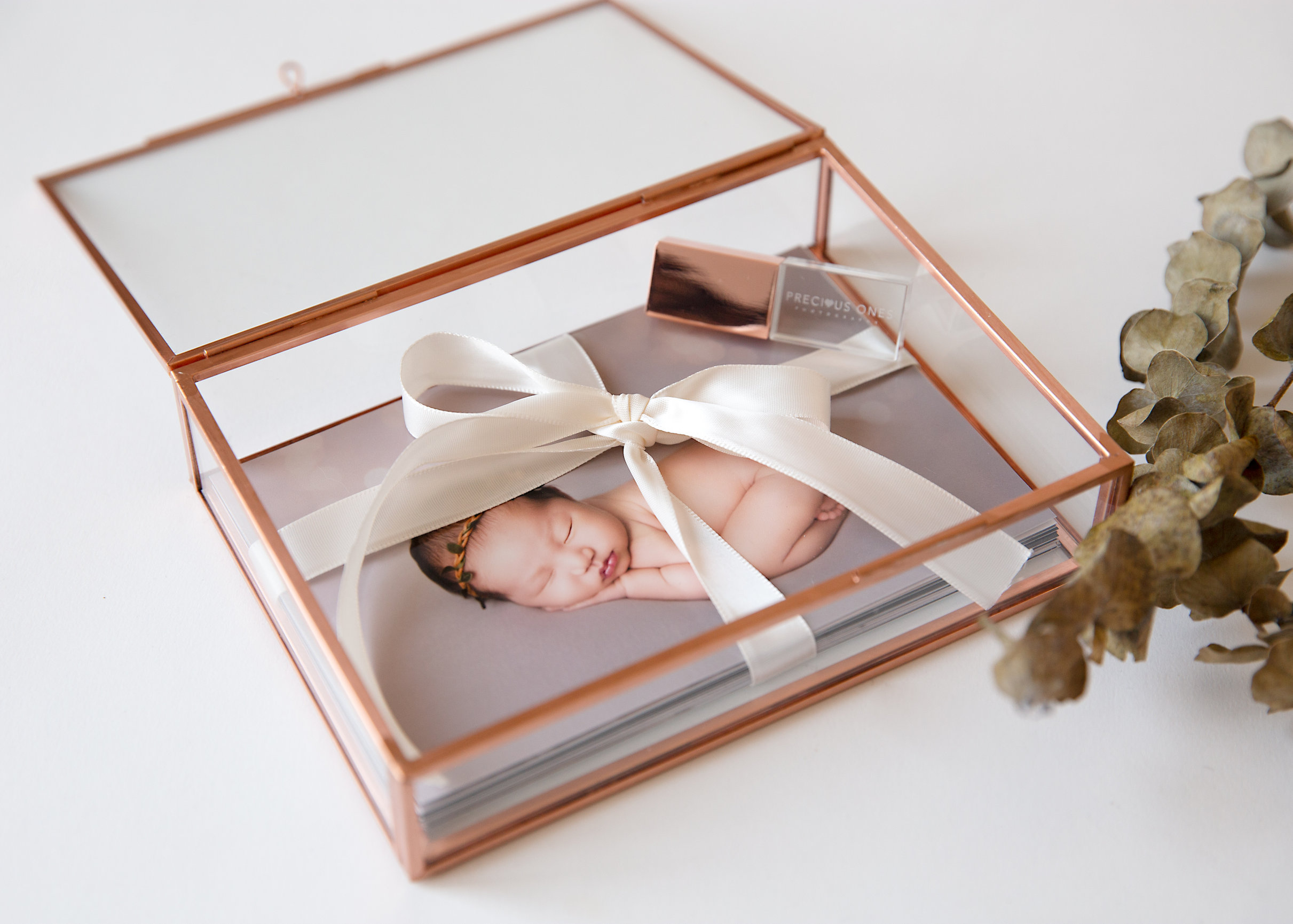 Precious Ones Photography | Toronto Newborn Photographer | Alicia Ho