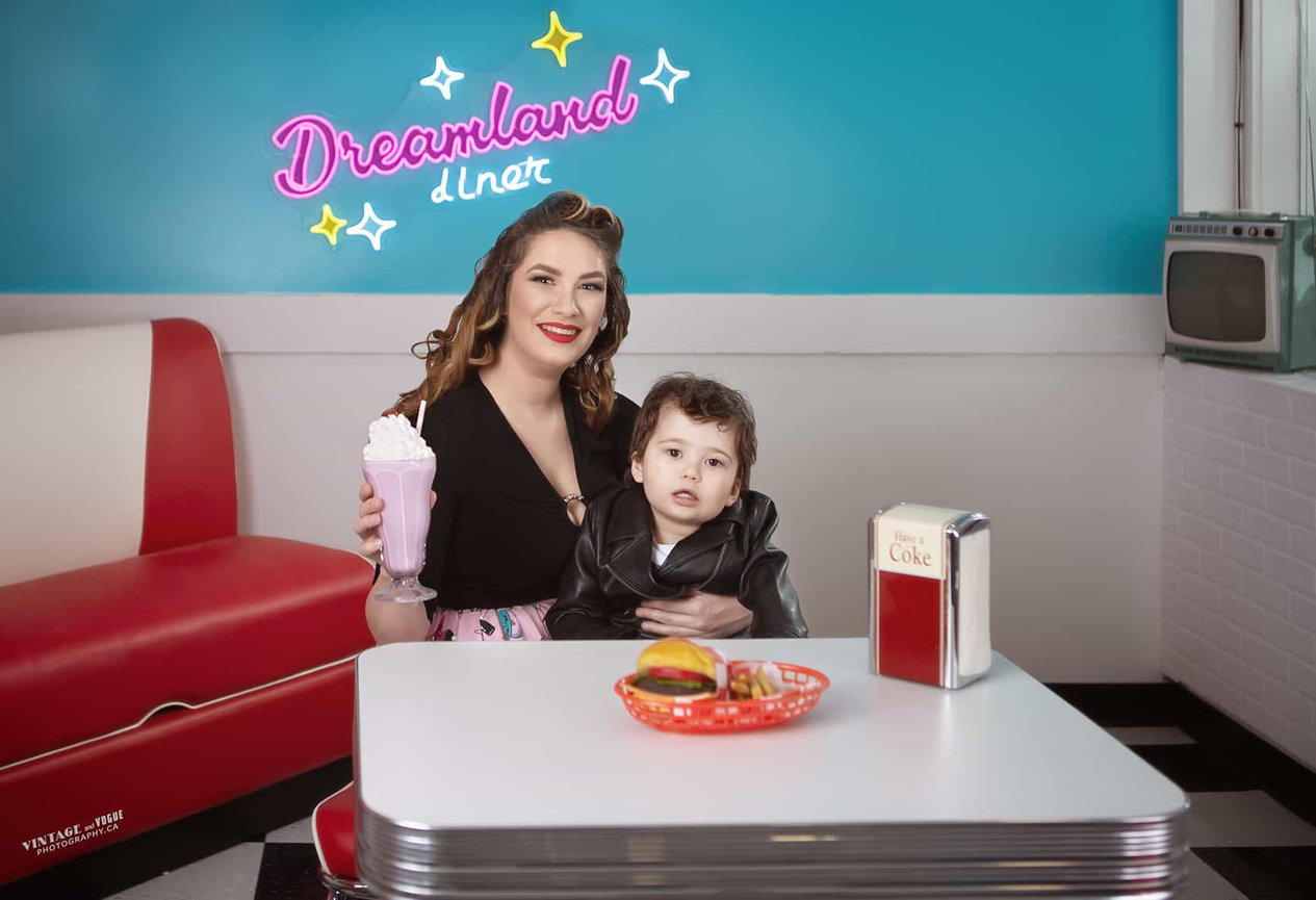 DREAMLAND DINER RETRO WINNIPEG PHOTOSHOOT