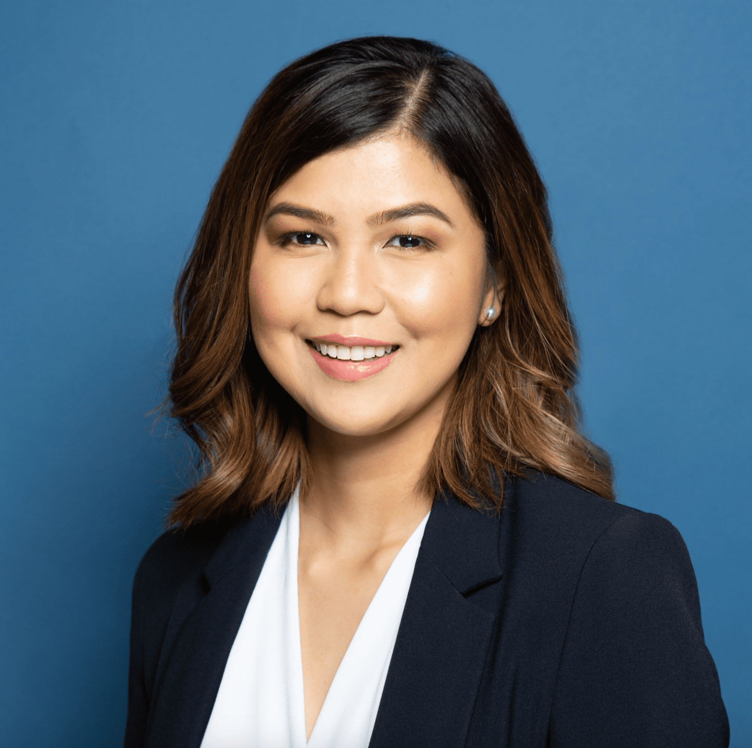 What to Wear for a Professional Headshot: Tips for Men and Women - CORPORATE HEADSHOTS PRO ...