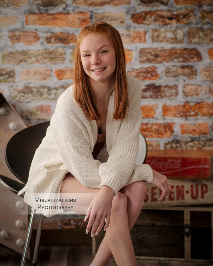 Alayna - Viz-Model '22 - Visualizations Photography