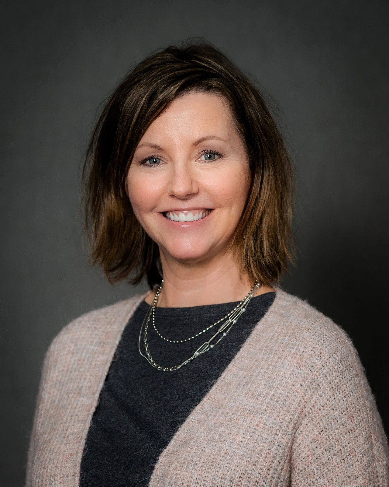 Dressing for your Headshot Session - Janis Jean Photography