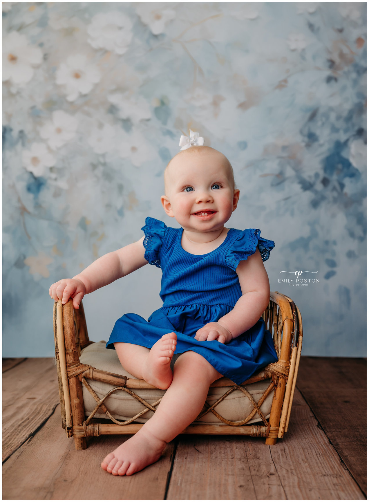 Harlyn's 1st Birthday Cake Smash in Jefferson City, Missouri - Emily ...