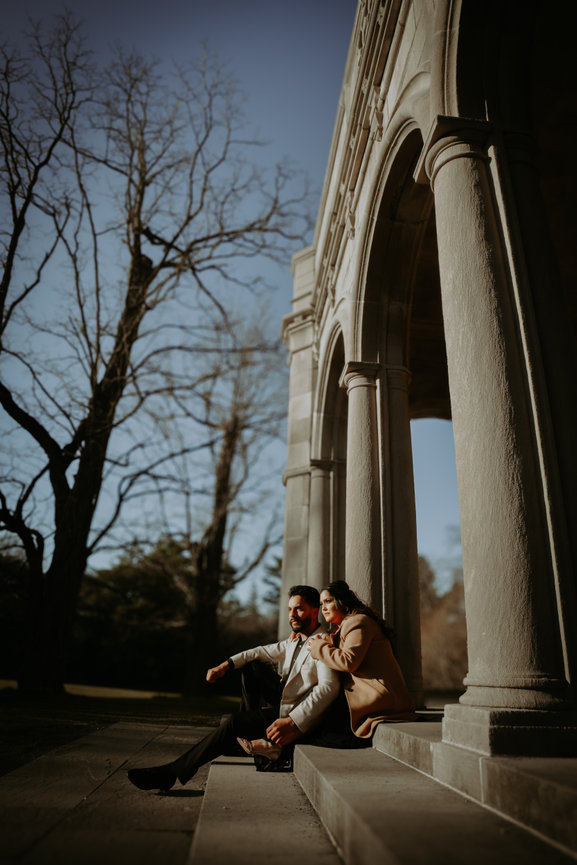 CONTACT - VIVID CAPTRE STUDIO