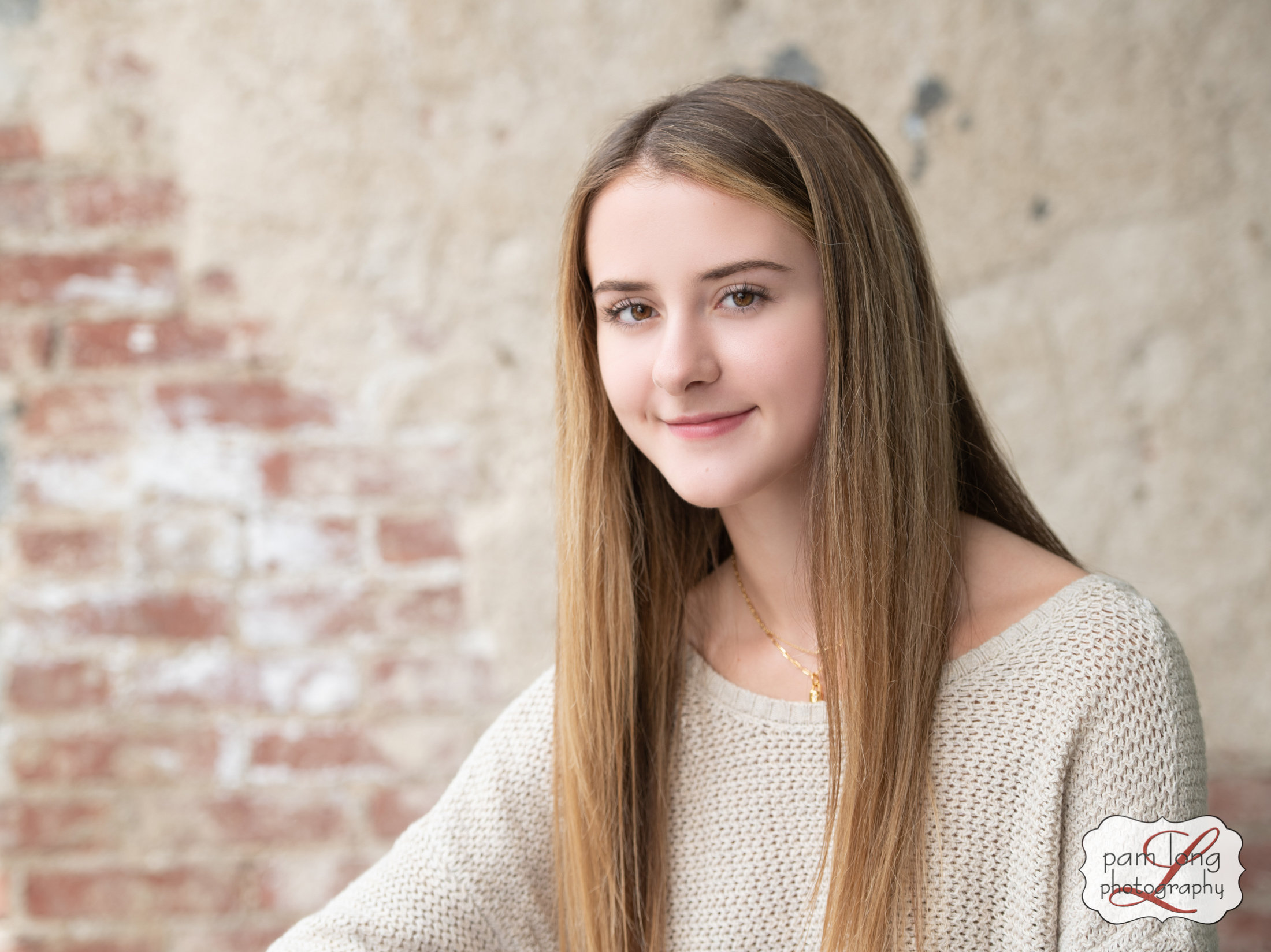 Peyton's senior portraits Class of 2022 - Pam Long Photography