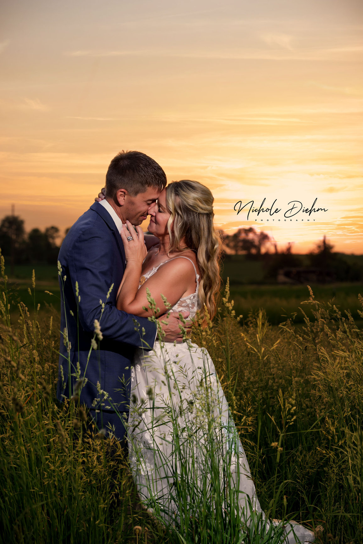 Denver, Iowa Wedding - Mr. & Mrs. Purcell - Nichole Diehm Photography