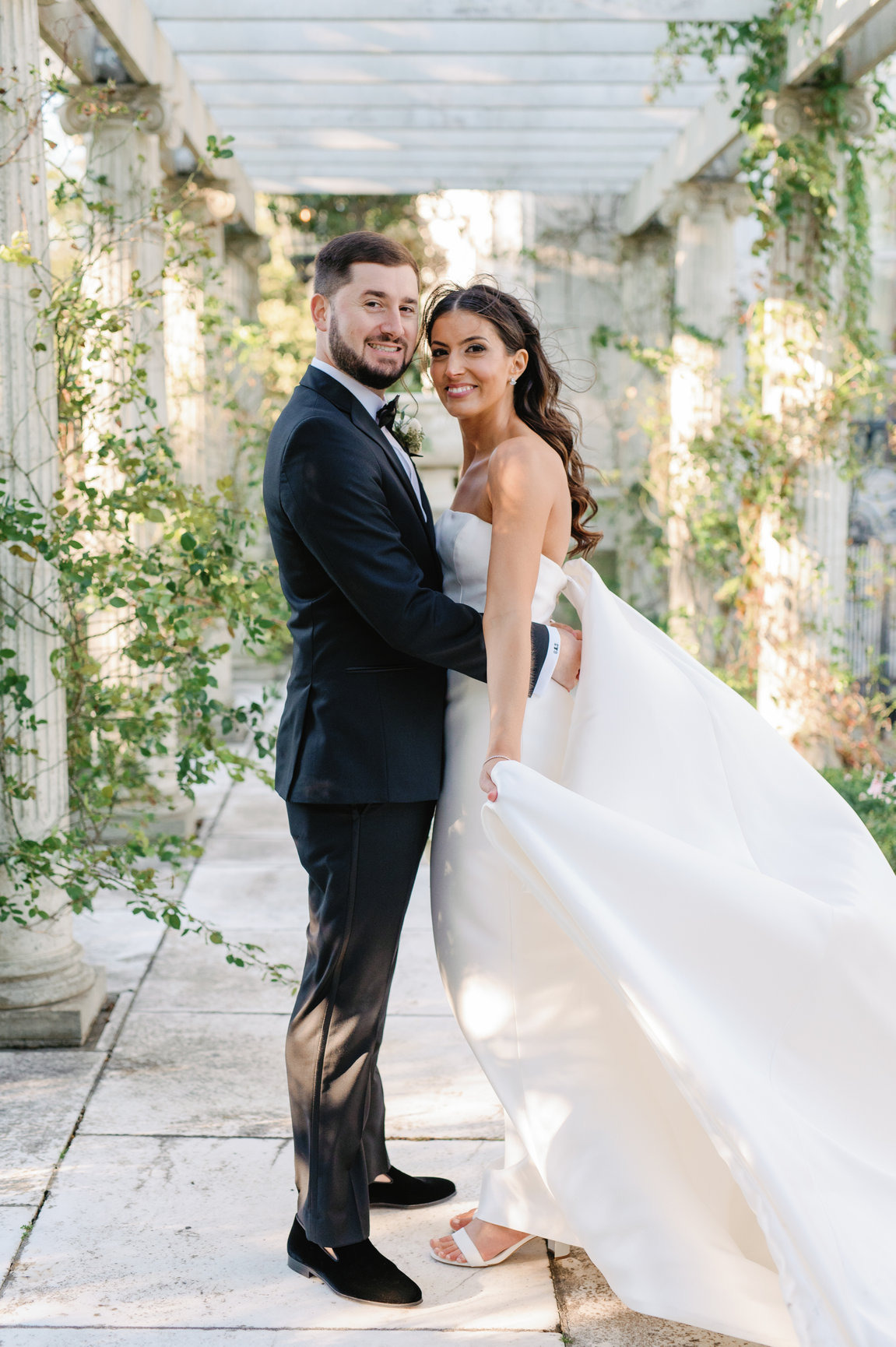 Kelsey + Collin / Rosecliff Mansion - Ludwig Photography