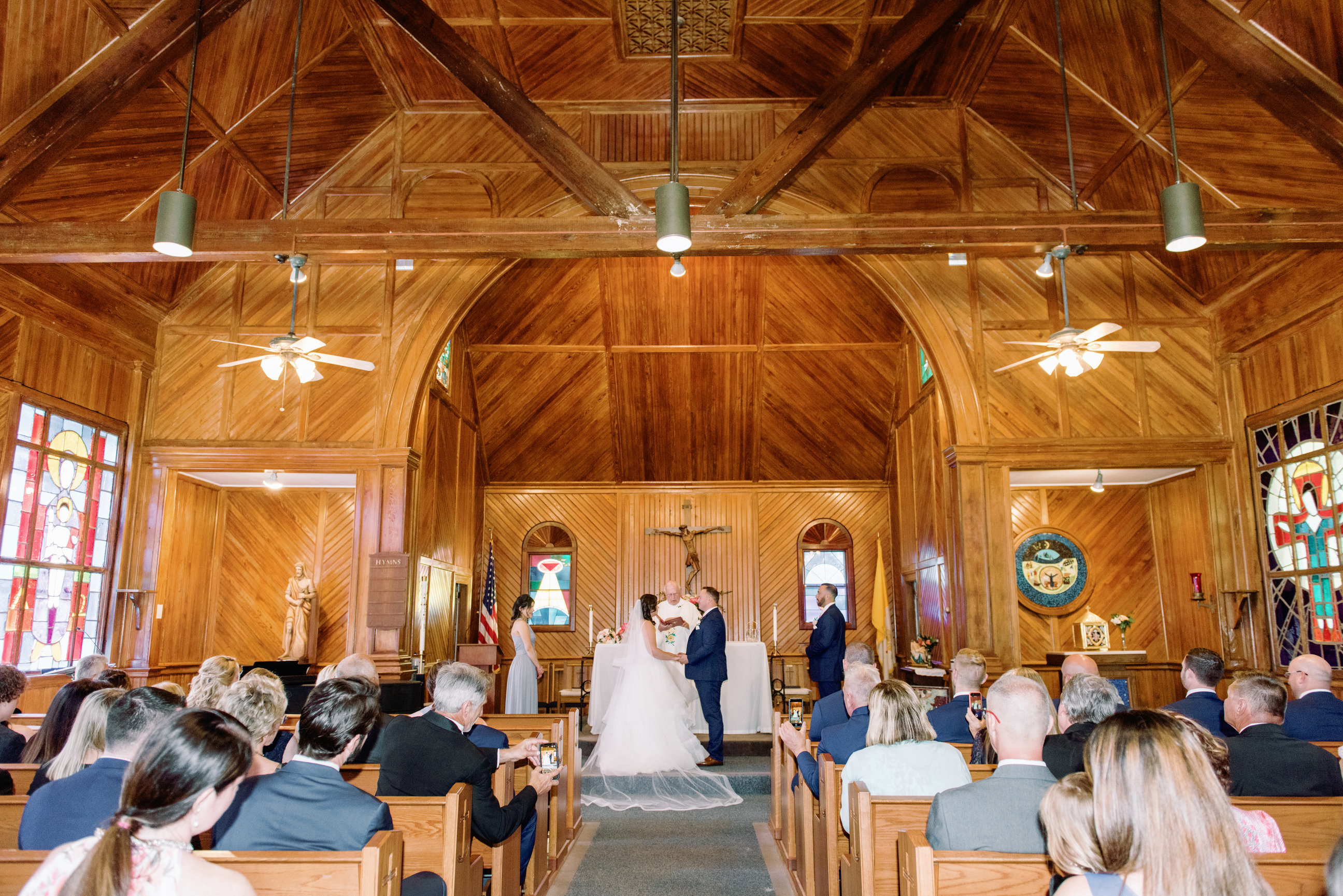 Jaclyn + Robert / Spring House Block Island - Ludwig Photography