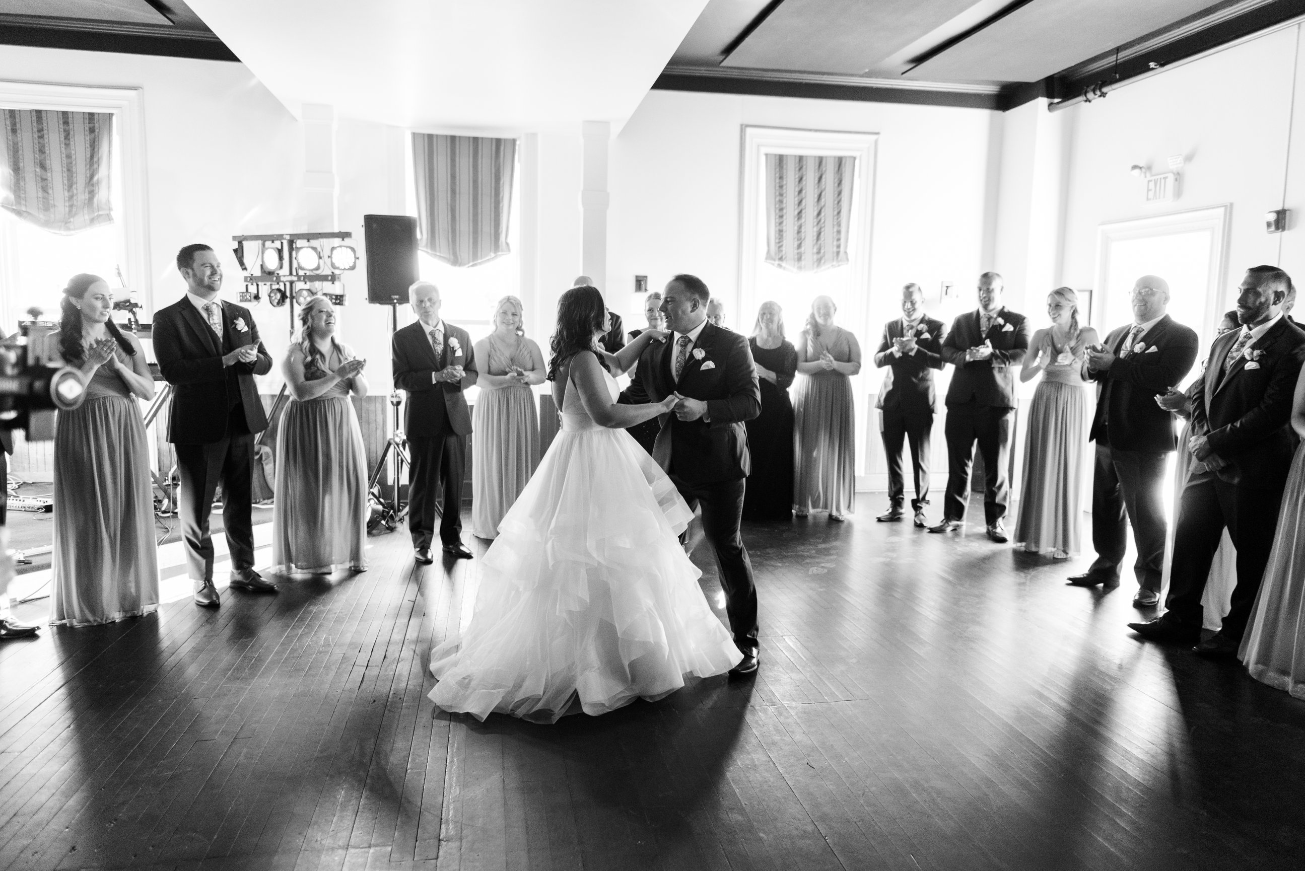 Jaclyn + Robert / Spring House Block Island - Ludwig Photography