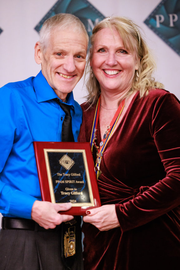 THE TRACY GILFORD SPIRIT AWARD - Professional Photographers Association ...