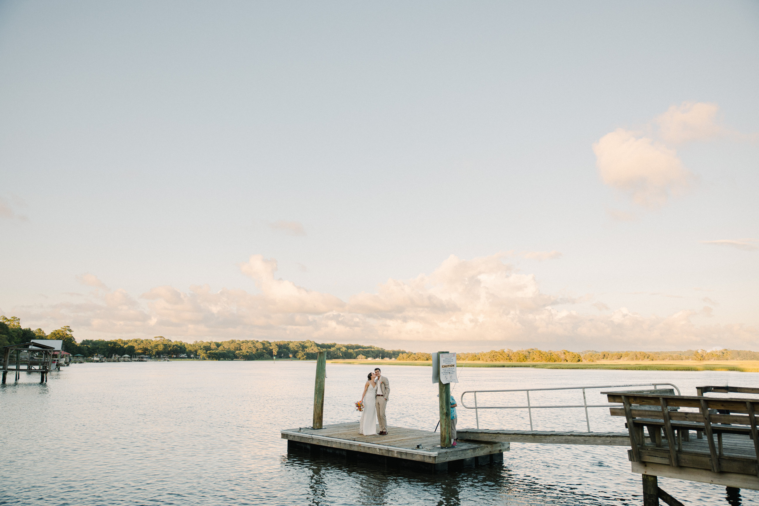 Old Wide Awake Summer Wedding - Ava Moore Photography