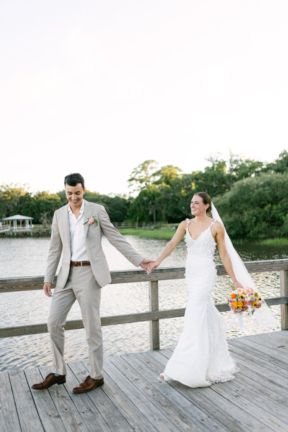 Old Wide Awake Summer Wedding - Ava Moore Photography
