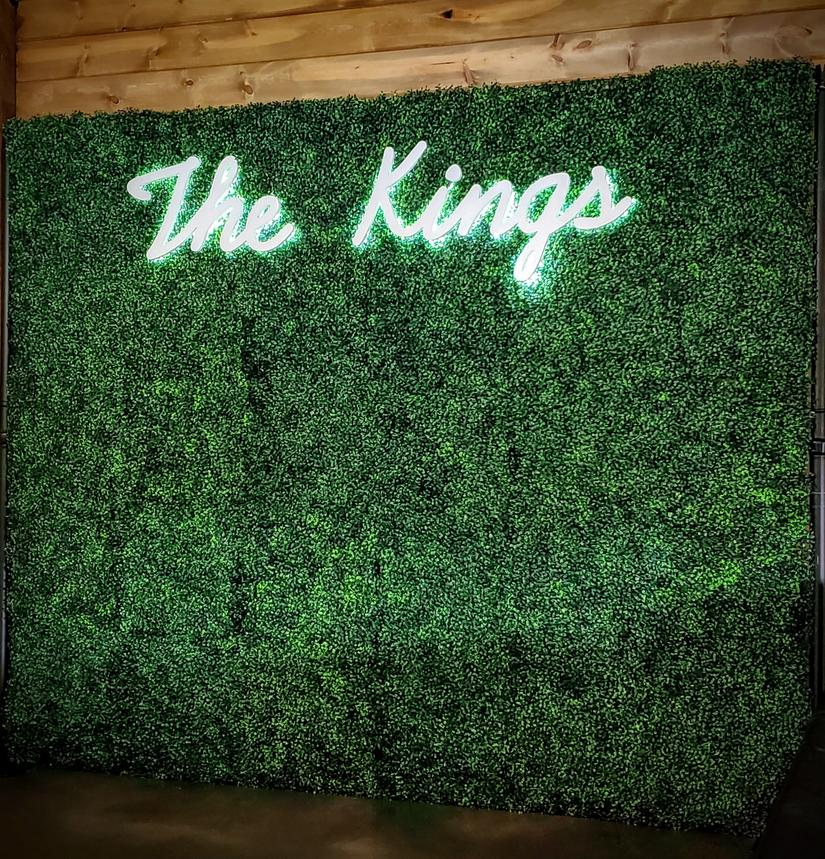 Custom 6' Sign - Signature Photo Booth Rentals Cincinnati - Dayton ...