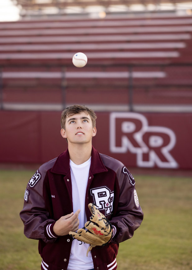 Tanner - Class of 2023 - Round Rock High School - Mary Barnett Photography