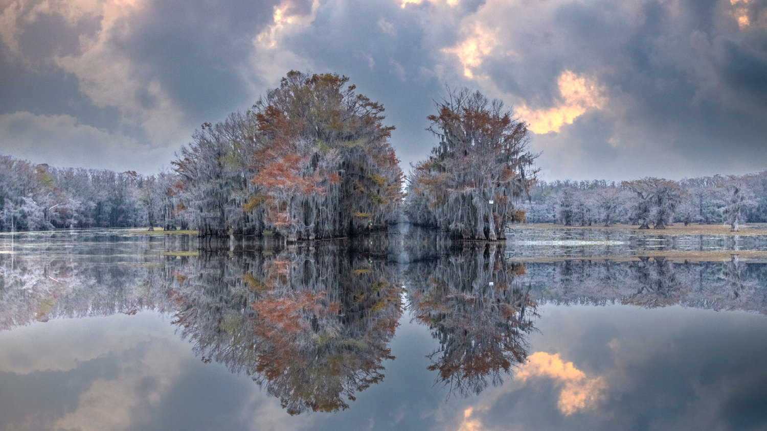 The Government Ditch - Jim Zuckerman photography & photo tours