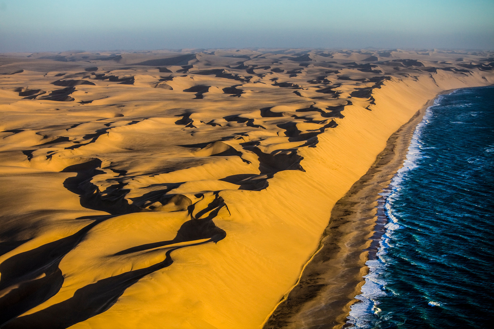 The Skeleton Coast from the air - Jim Zuckerman photography & photo tours