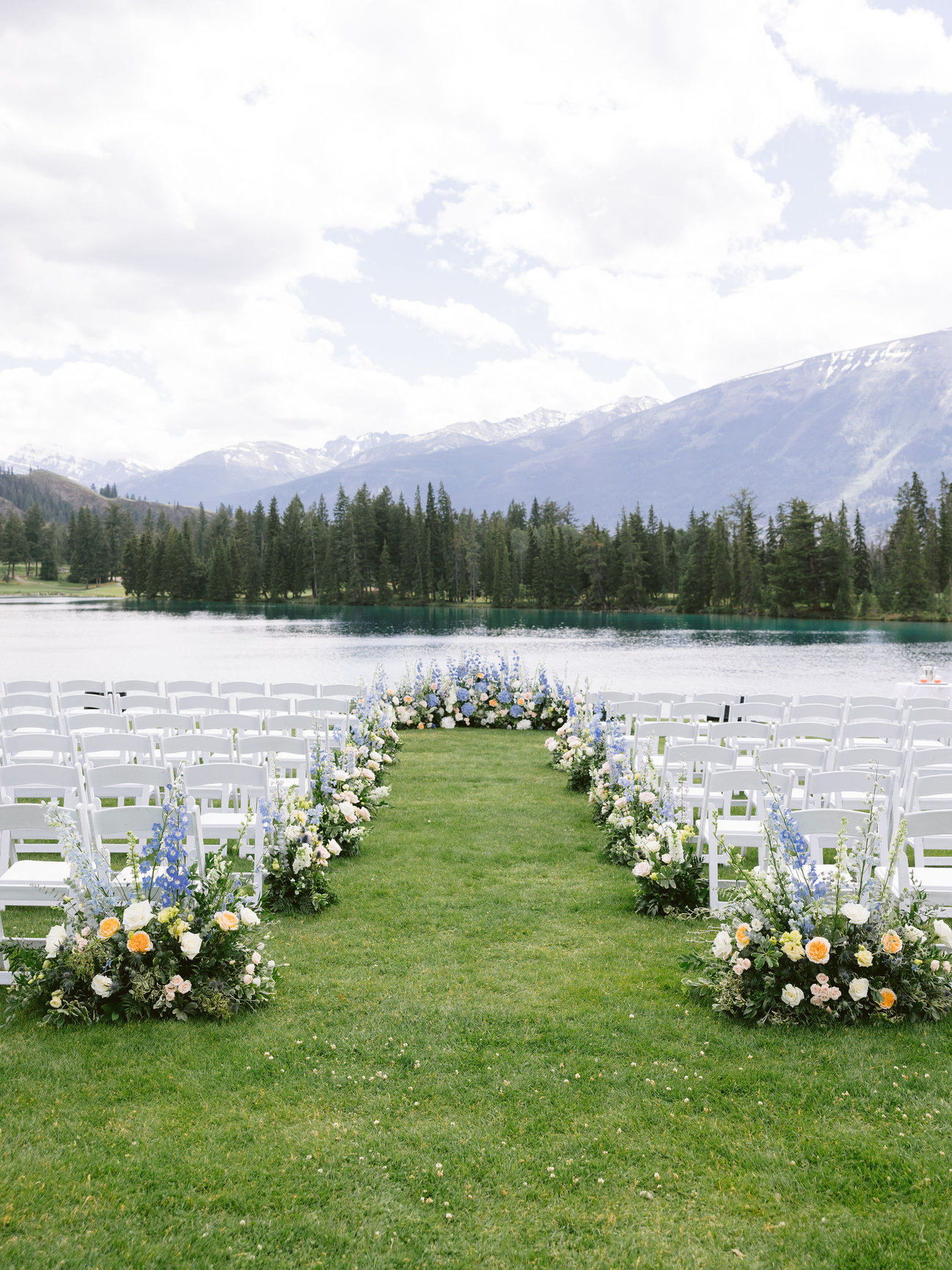 Gorgeous Fairmont Jasper Park Lodge Wedding