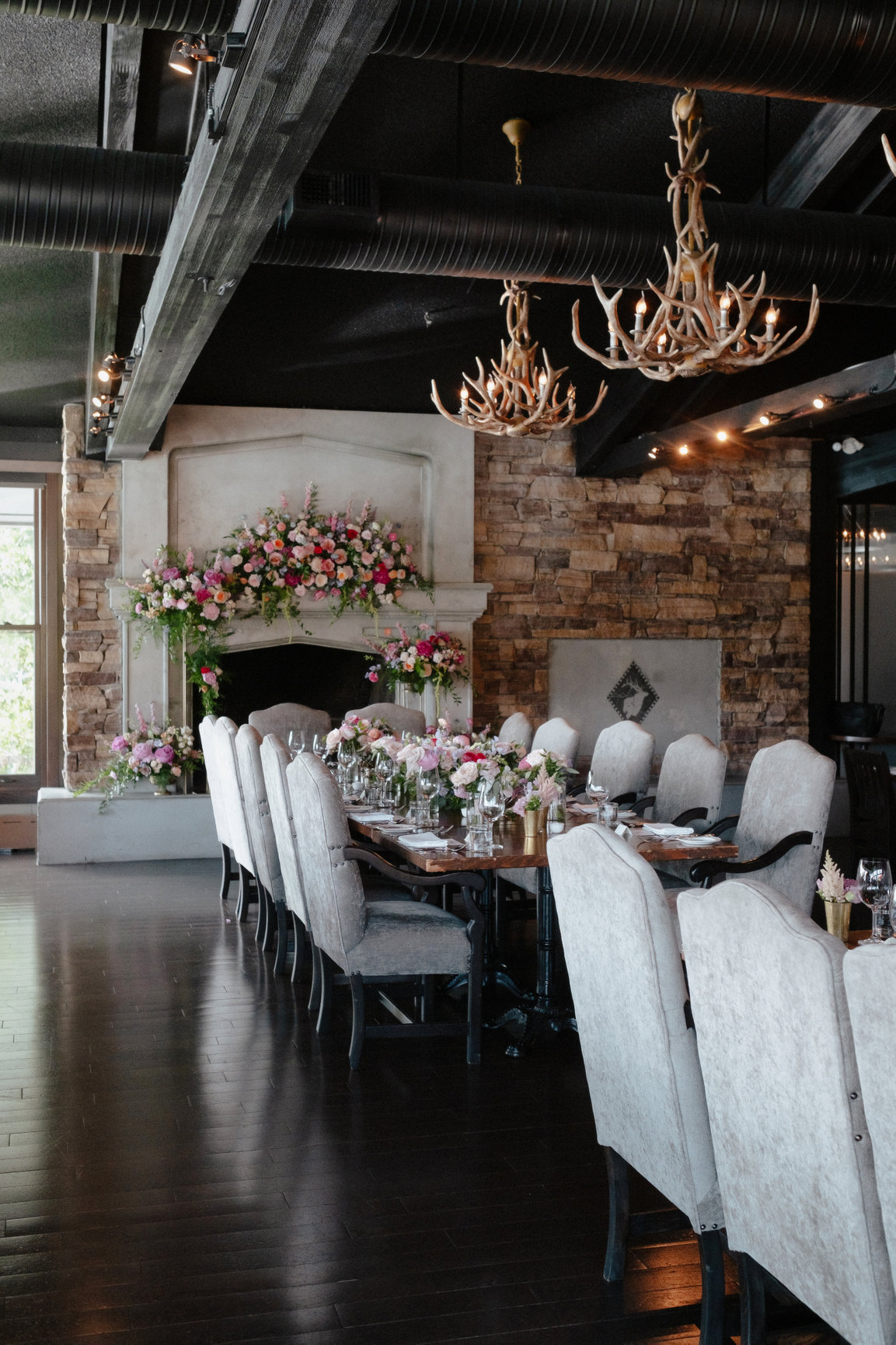 Calgary's Best Wedding Venues | The Lake House Calgary