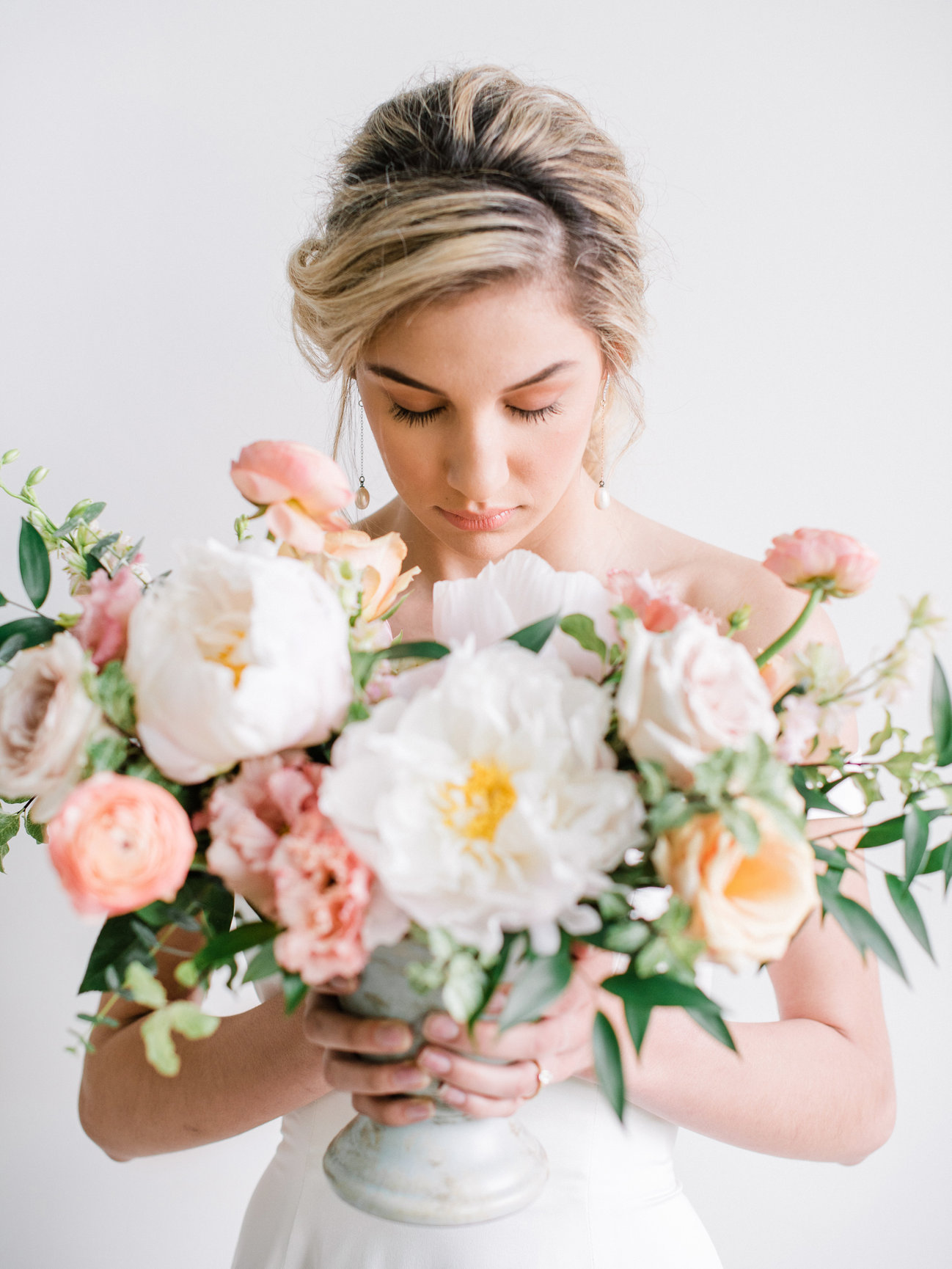 Tara Urn - Flowers By Janie