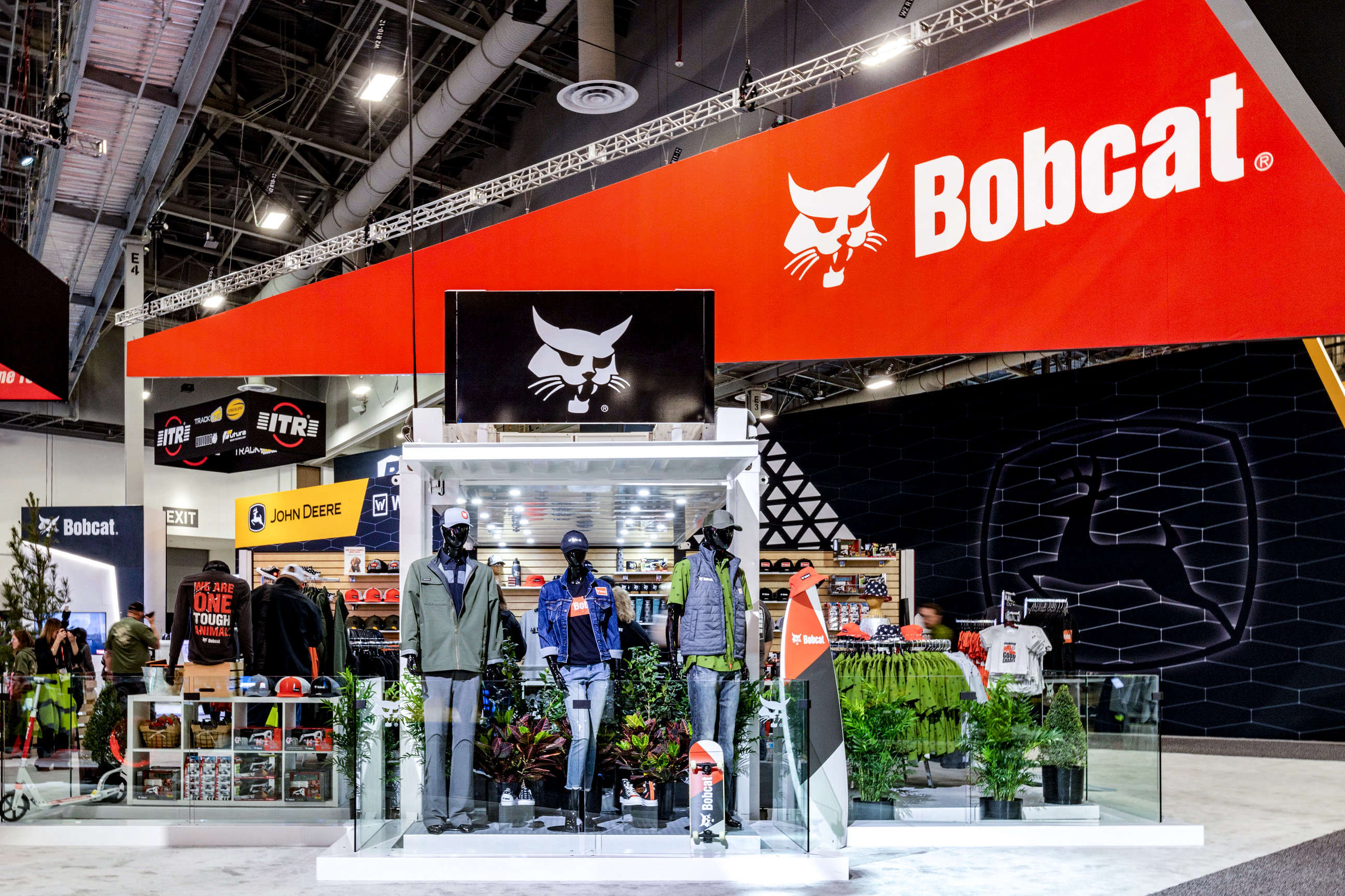 Tradeshow & Expo Booth Photography-Las Vegas~Paul's Vegas Photography