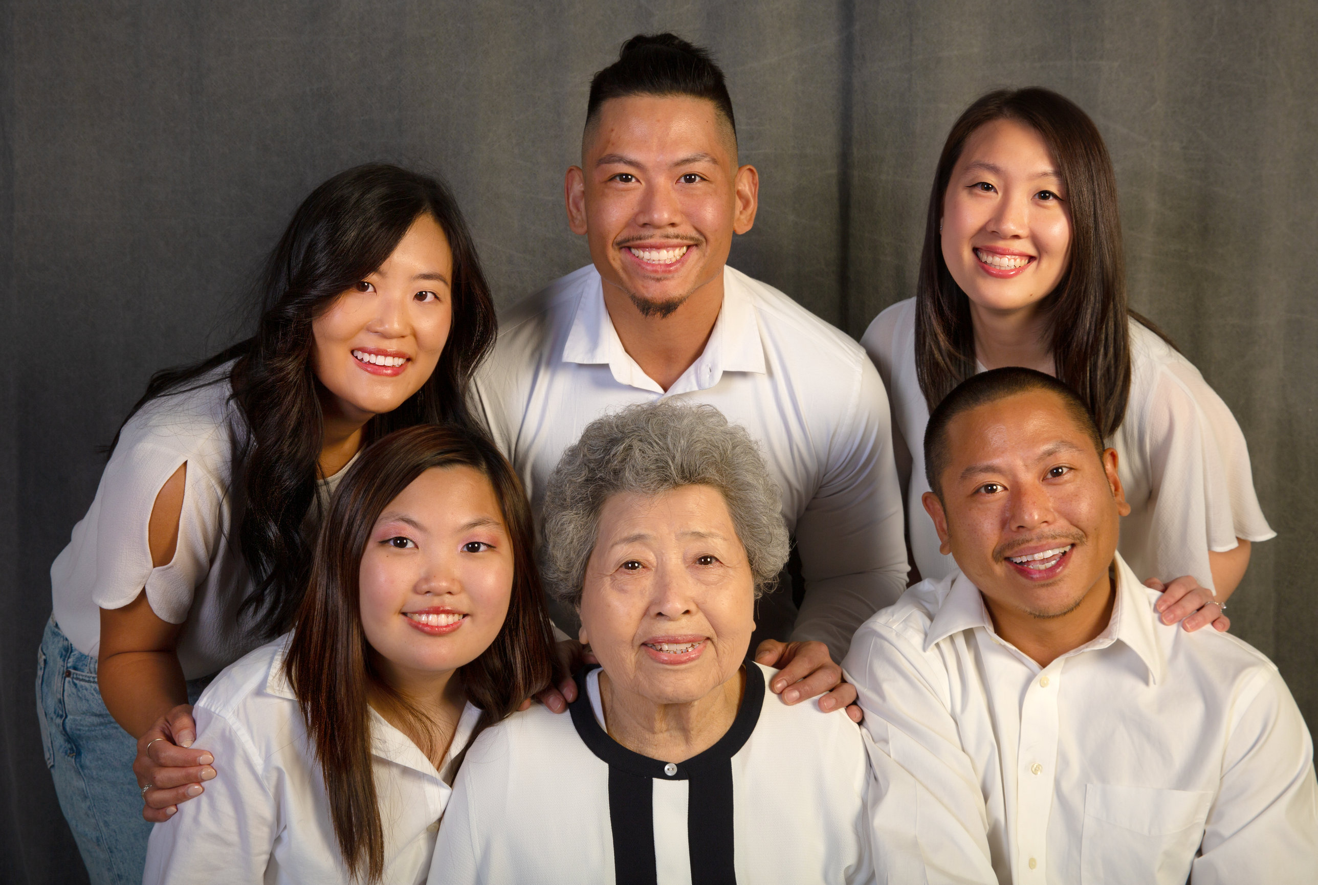 Han Family Session for Grandma's 90th Birthday - Yata Photography