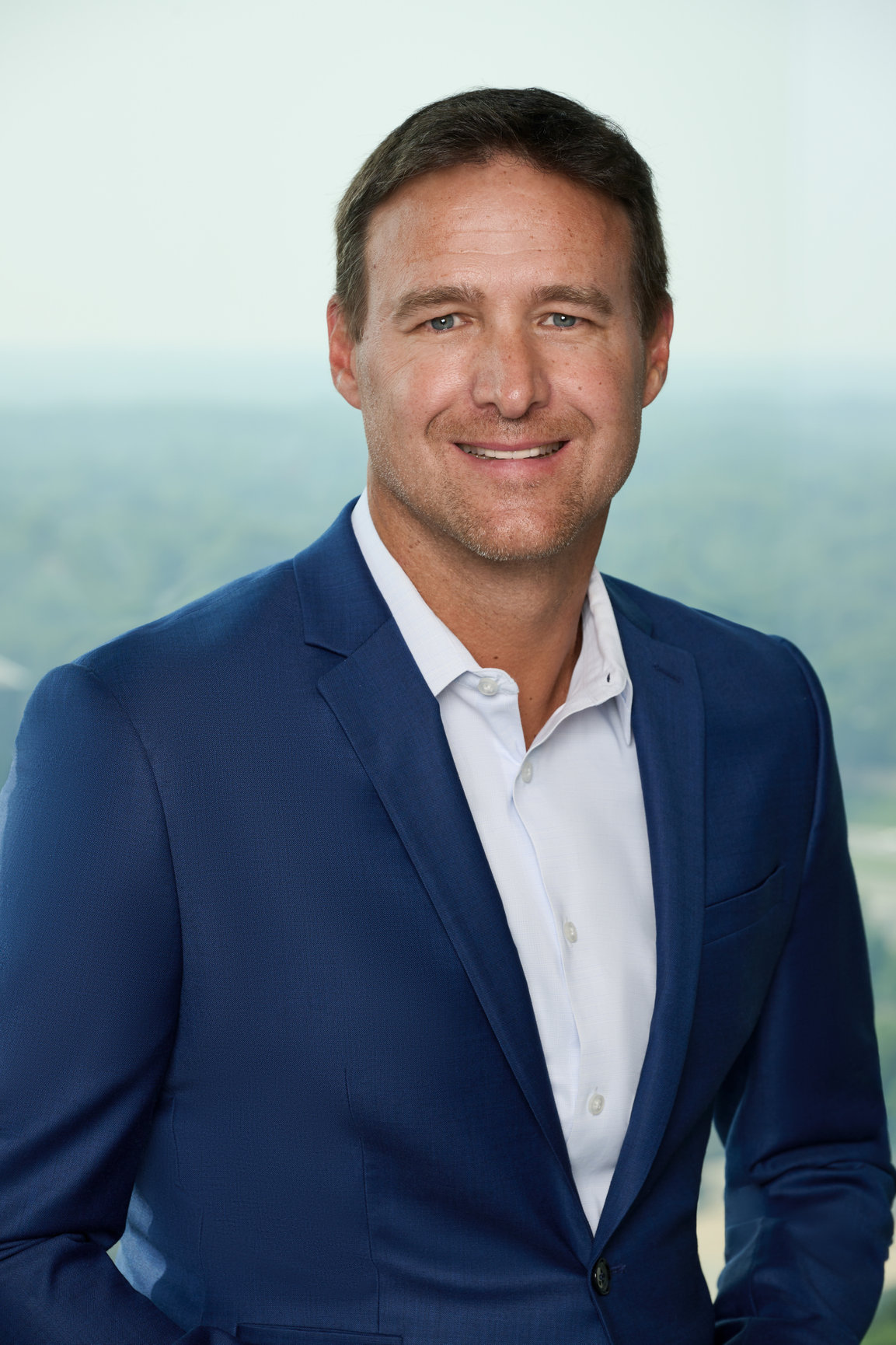 Professional Headshots in Tysons, VA | In Studio & On-Location