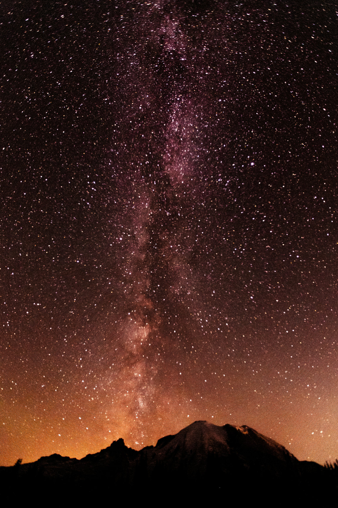HOW TO PHOTOGRAPH MILKY WAY OVER MT RAINIER - Tonya Beaver Photography